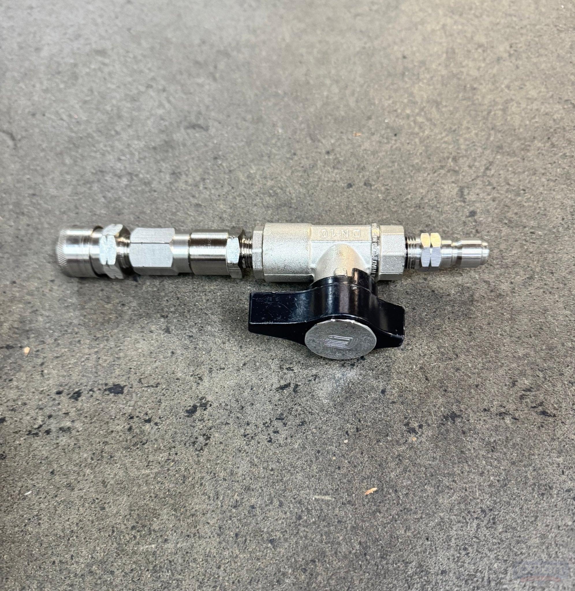 Ball Valve Assembly w/ Mosmatic Swivel